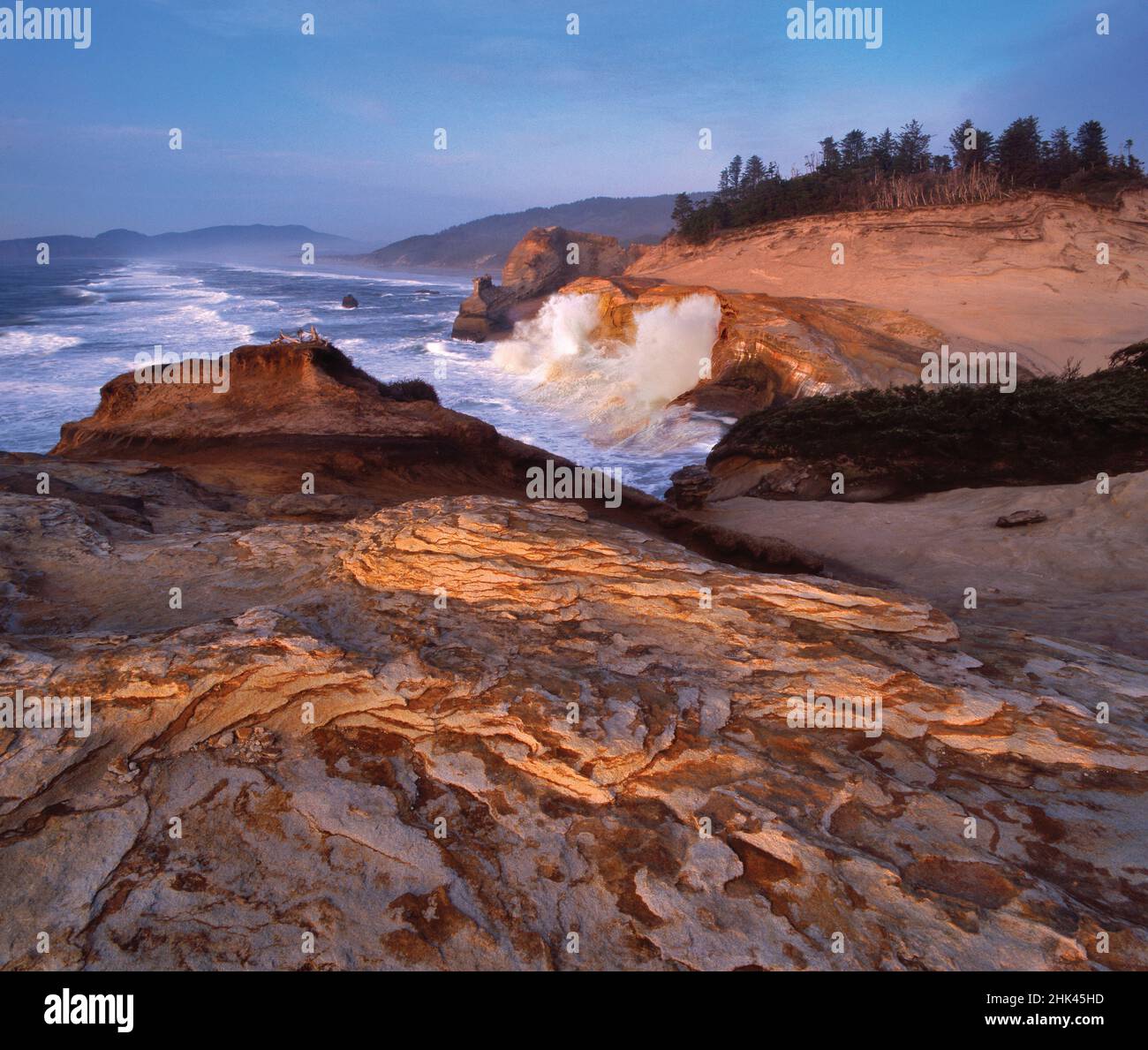 USA, Oregon, Cape Kiwanda. Waves pounding on cliffs Stock Photo - Alamy