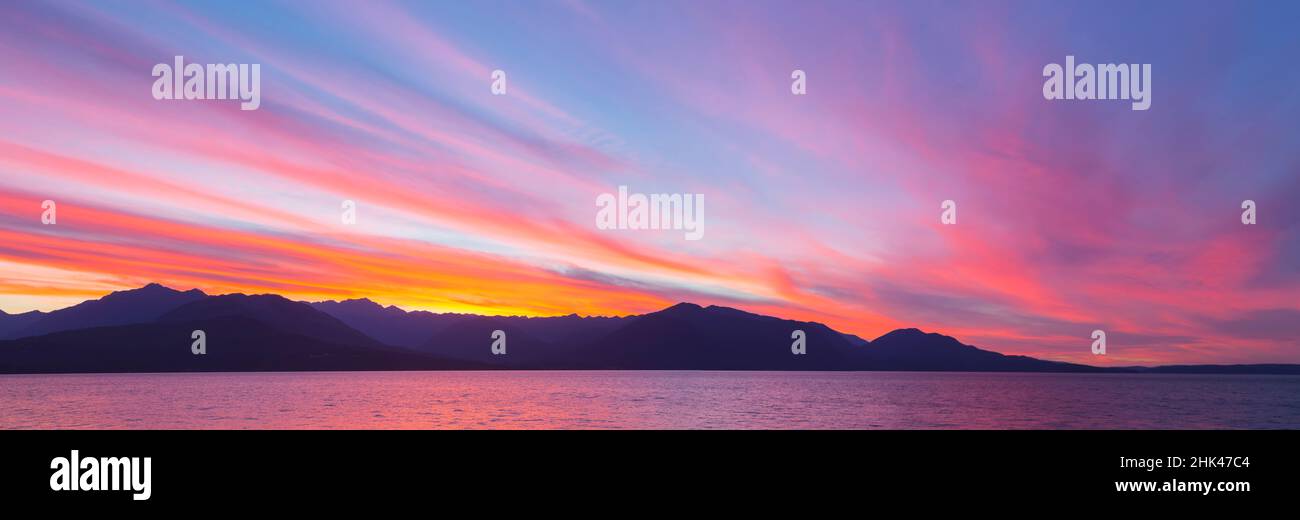 Seabeck sunset panoramic hi-res stock photography and images - Alamy