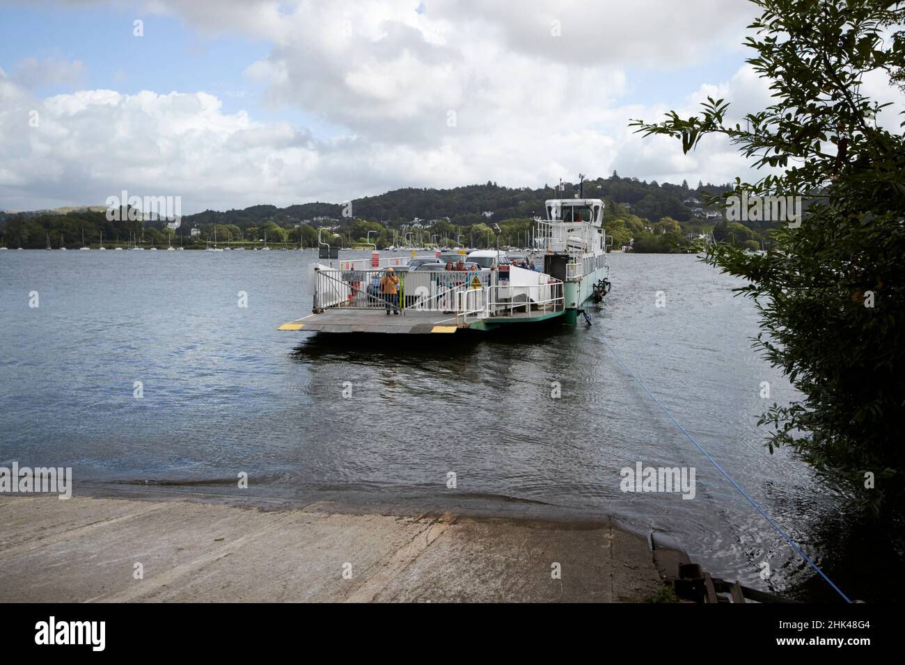rope pulling ferry at windermere ferry terminal at far sawrey looking ...