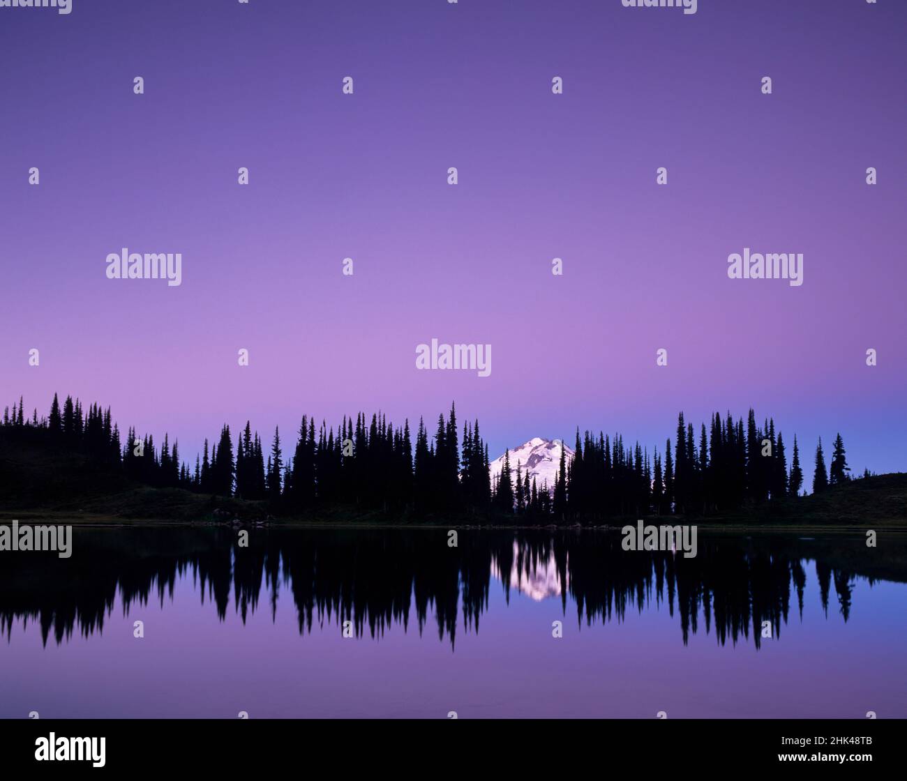 Washington State, Glacier Peak Wilderness, Glacier Peak at Image Lake ...