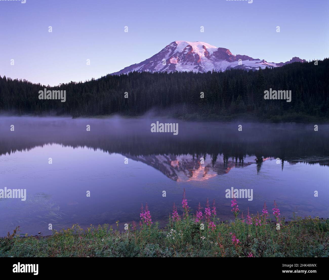 Washington State, Mount Rainier National Park, Reflection Lake and ...