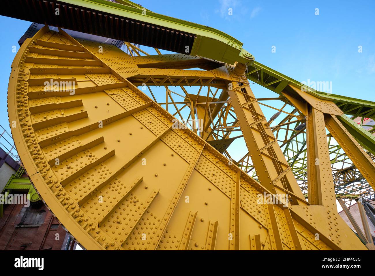 Unique river bridge in Hull, Yorkshire, UK Stock Photo - Alamy