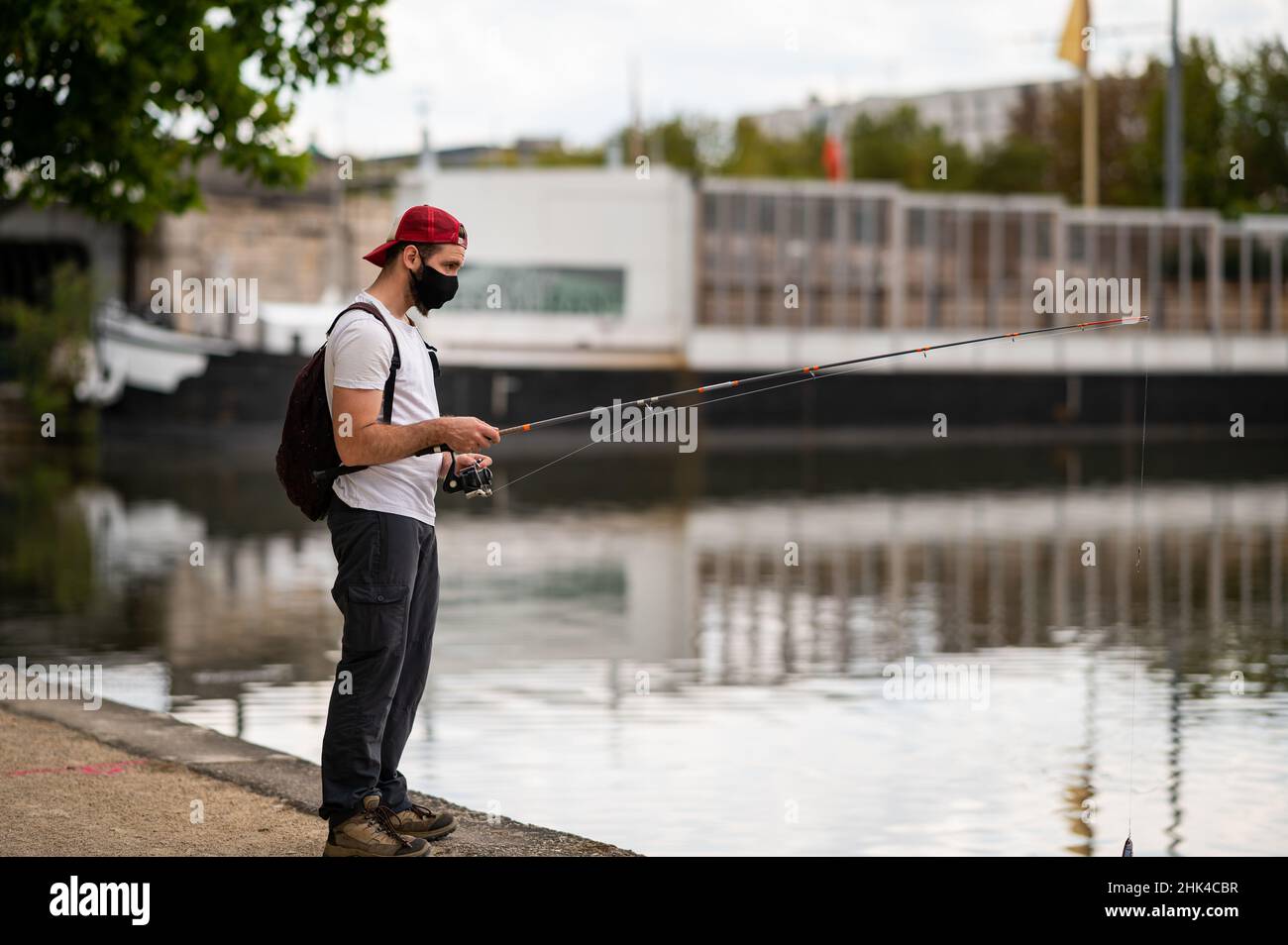 What is mask fishing hi-res stock photography and images - Alamy