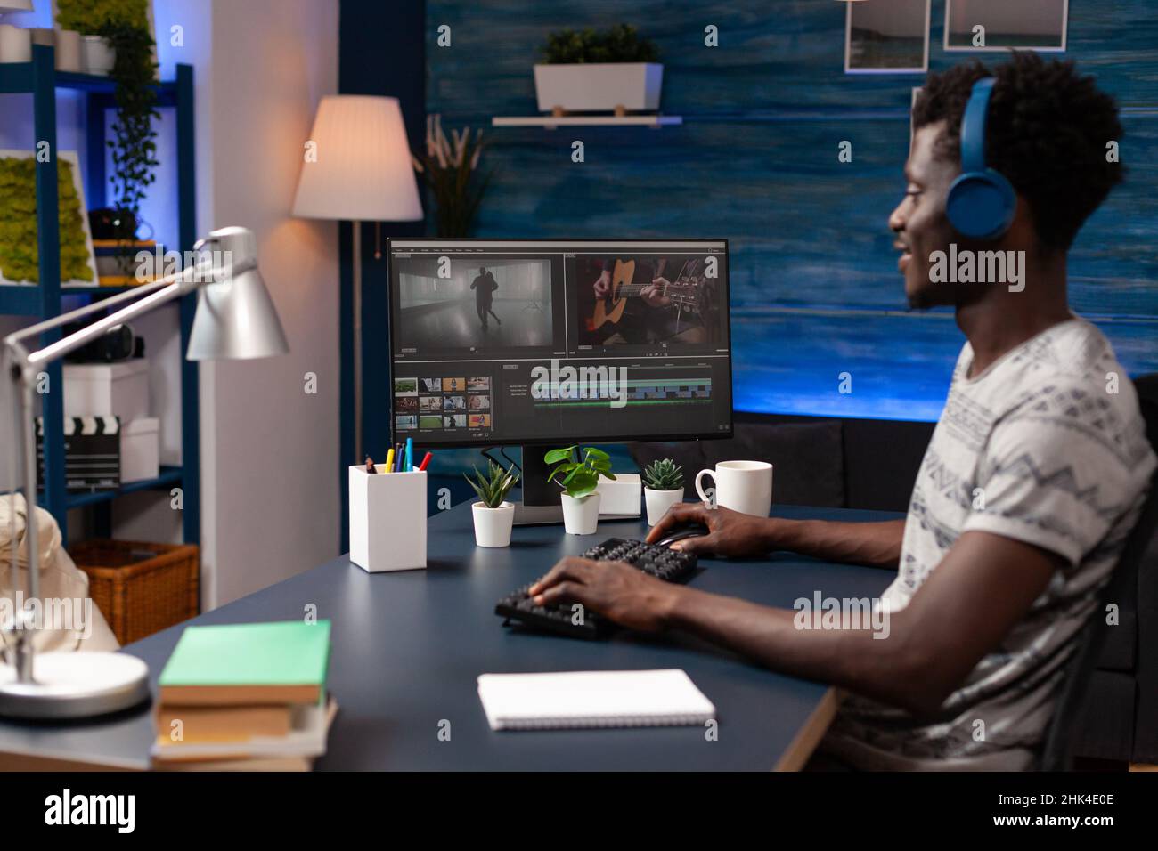 Visual video effects hi-res stock photography and images - Alamy