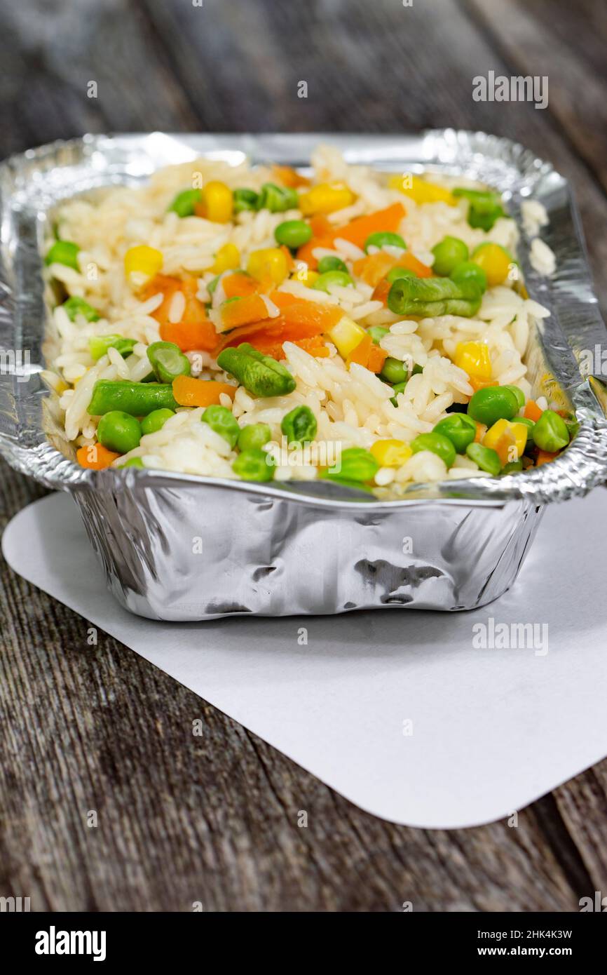 Indian takeaway container hi-res stock photography and images - Alamy