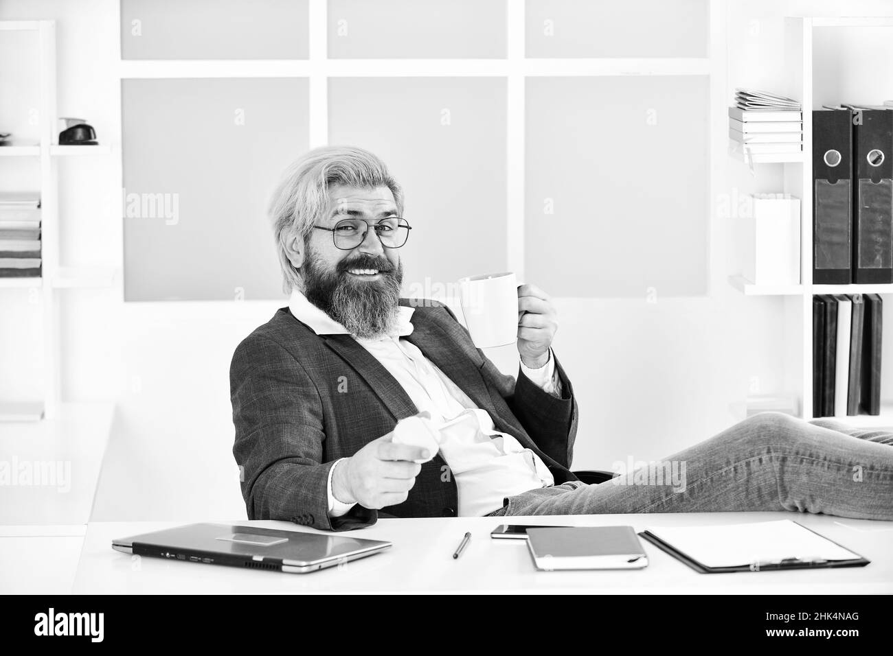 Team building exercise business Black and White Stock Photos & Images ...