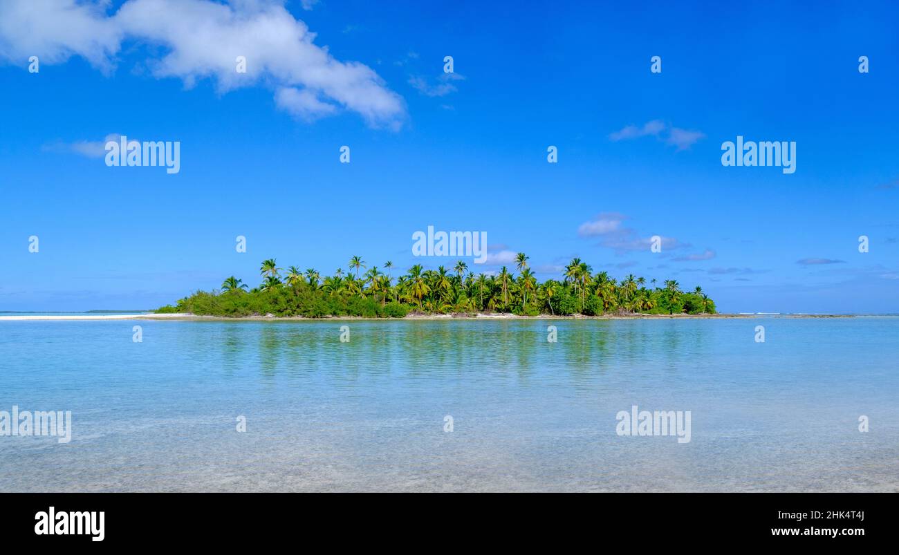 Pula Maraya Island from Scout Park Beach, Cocos (Keeling) Islands ...