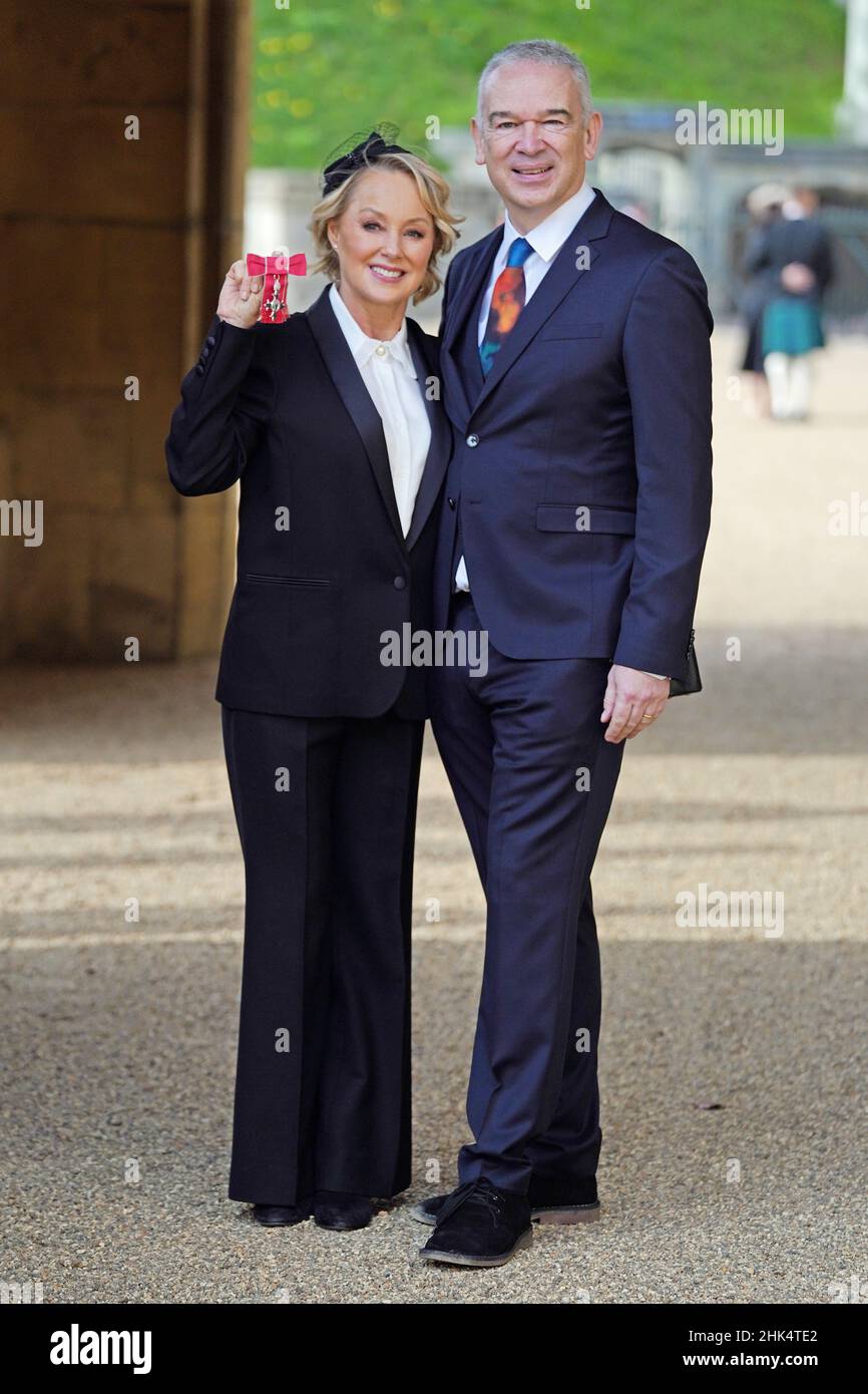 Sally dynevor tim hi-res stock photography and images - Alamy