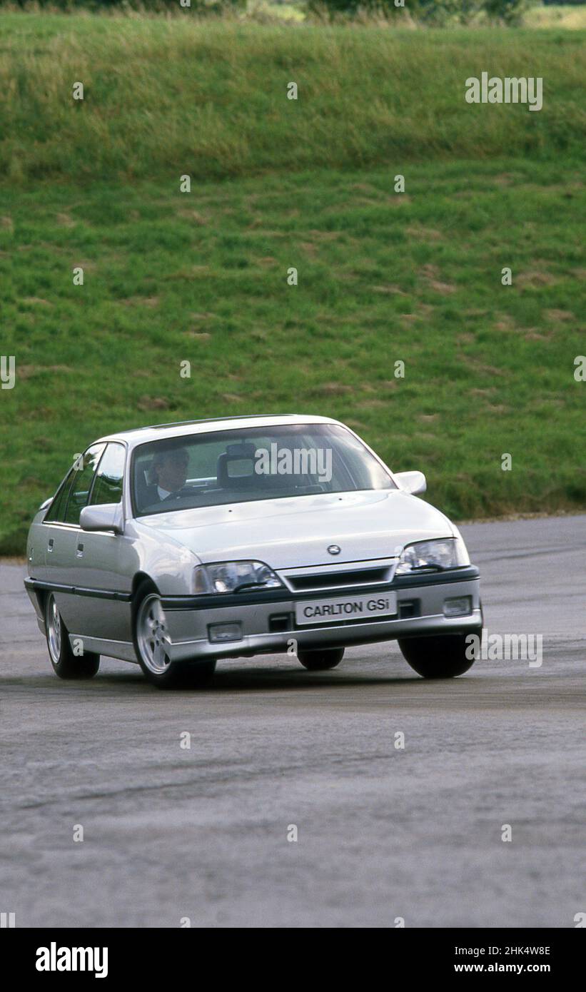1986 Vauxhall Calton GSi driving in the UK Stock Photo - Alamy