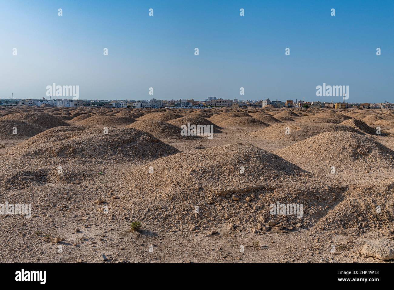 Dilmun Burial Mounds, UNESCO World Heritage Site, Kingdom of Bahrain ...