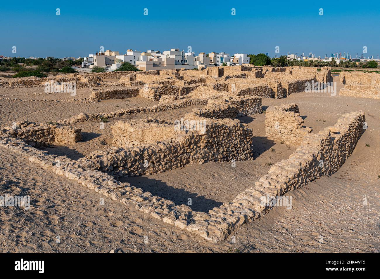 Qal'at al-Bahrain (Bahrain Fort), UNESCO World Heritage Site, Kingdom ...
