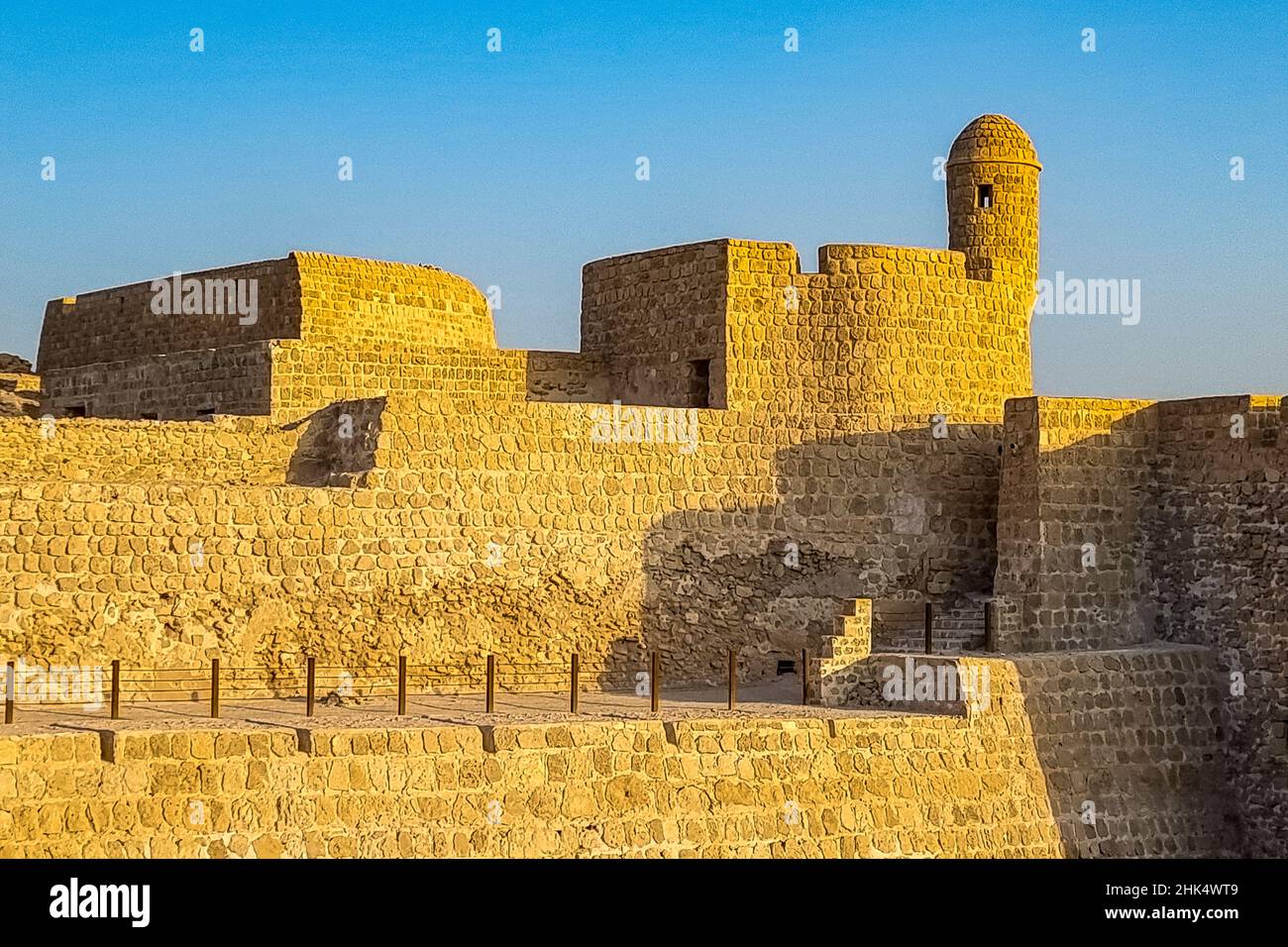 Qal'at al-Bahrain (Bahrain Fort), UNESCO World Heritage Site, Kingdom ...