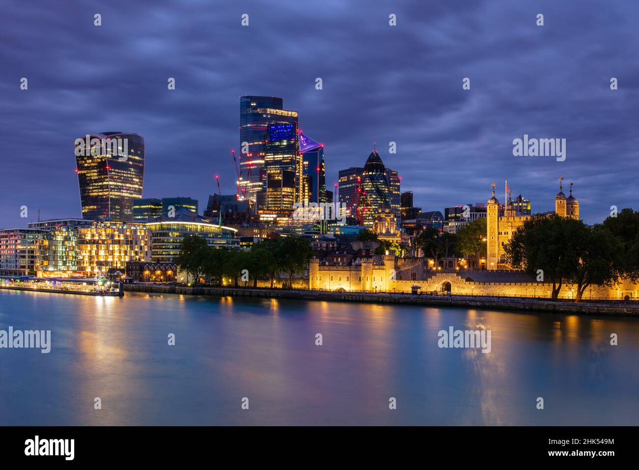 City of London skyscrapers including Walkie Talkie building and Tower ...