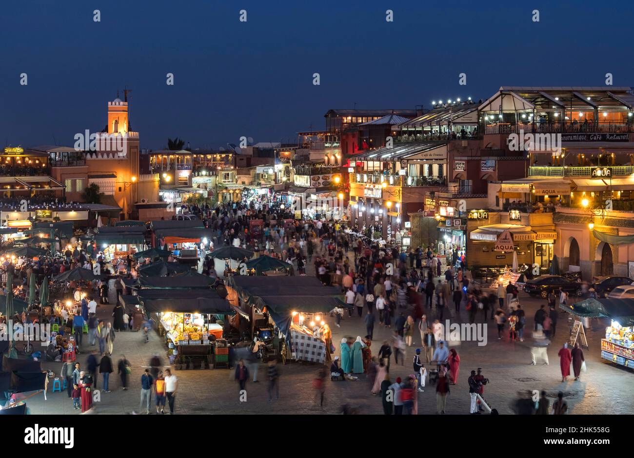 Square marrakech morocco night hi-res stock photography and images - Alamy
