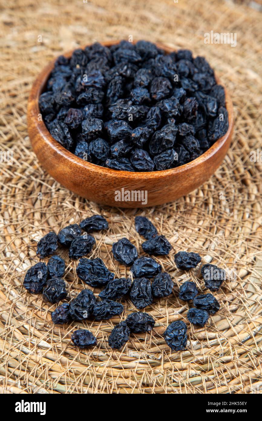 Raisins black texture hi-res stock photography and images - Alamy