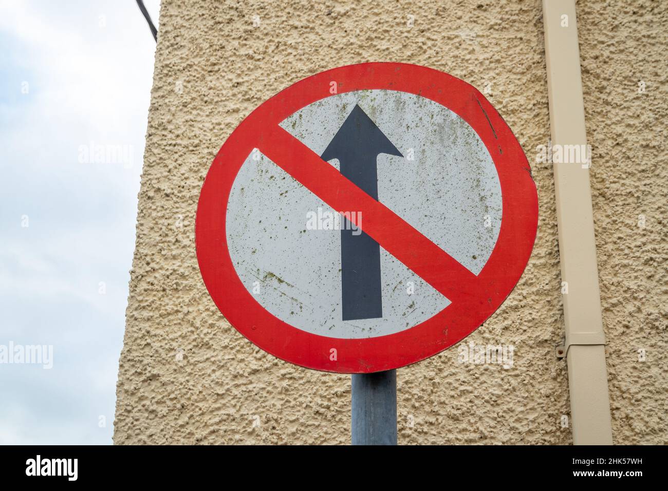 Traffic sign telling not to go straight on Stock Photo - Alamy
