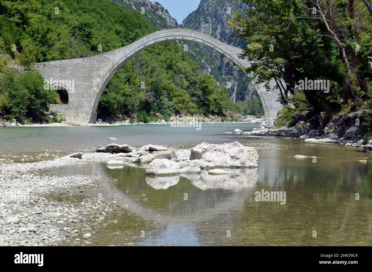 Greece, Plaka Bridge over the Arachthos River the largest single-arched ...