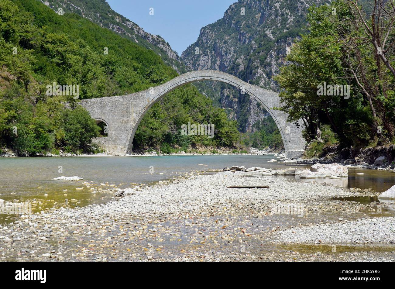 Greece, Plaka Bridge over the Arachthos River the largest single-arched ...