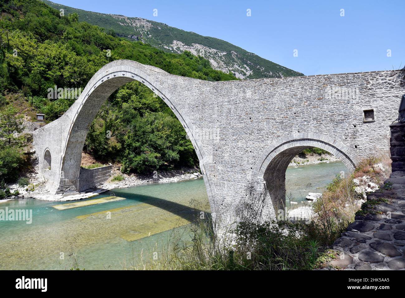 Greece, Plaka Bridge over the Arachthos River the largest single-arched ...