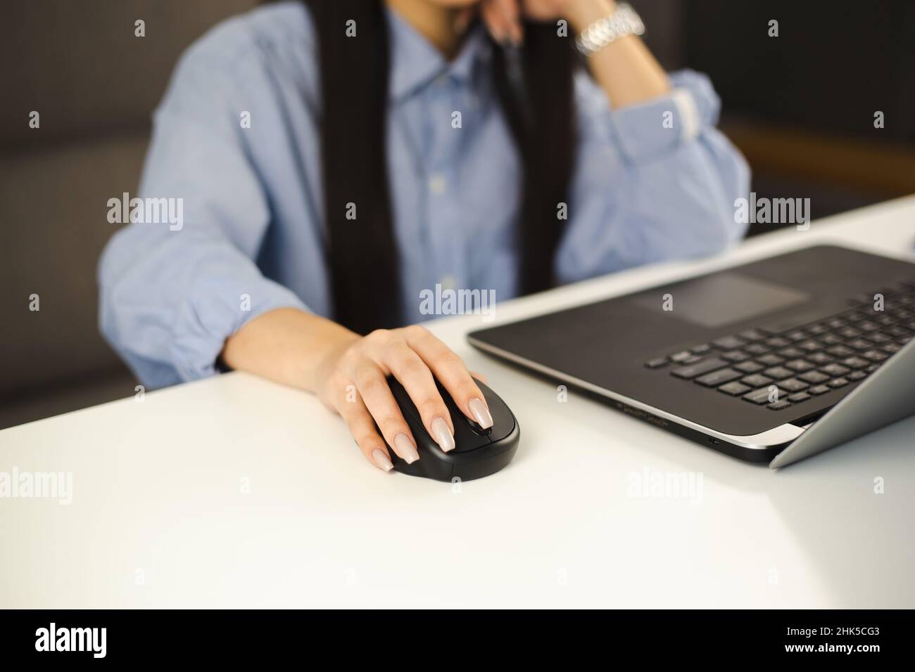 Freelancer girl clicking with wireless mouse. Entrepreneur woman ...