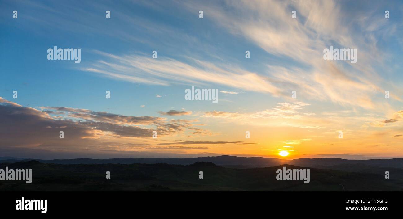 Panoramic views beautiful silhouettes hi-res stock photography and ...