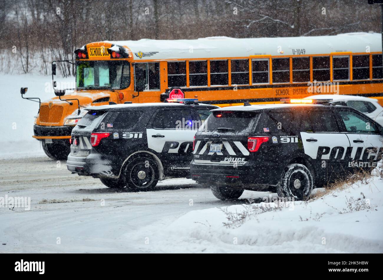 Packed school bus hi-res stock photography and images - Alamy
