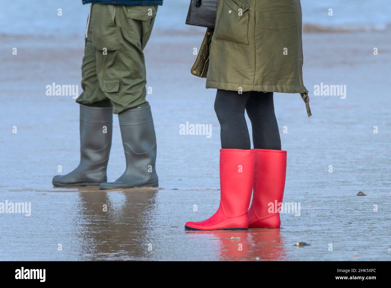Wearing wellies hi-res stock photography and images - Alamy