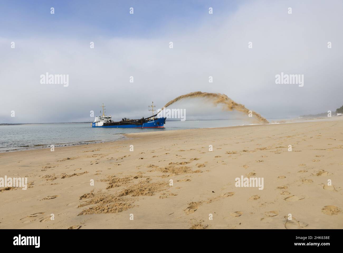 Beach erosion technique hi-res stock photography and images - Alamy