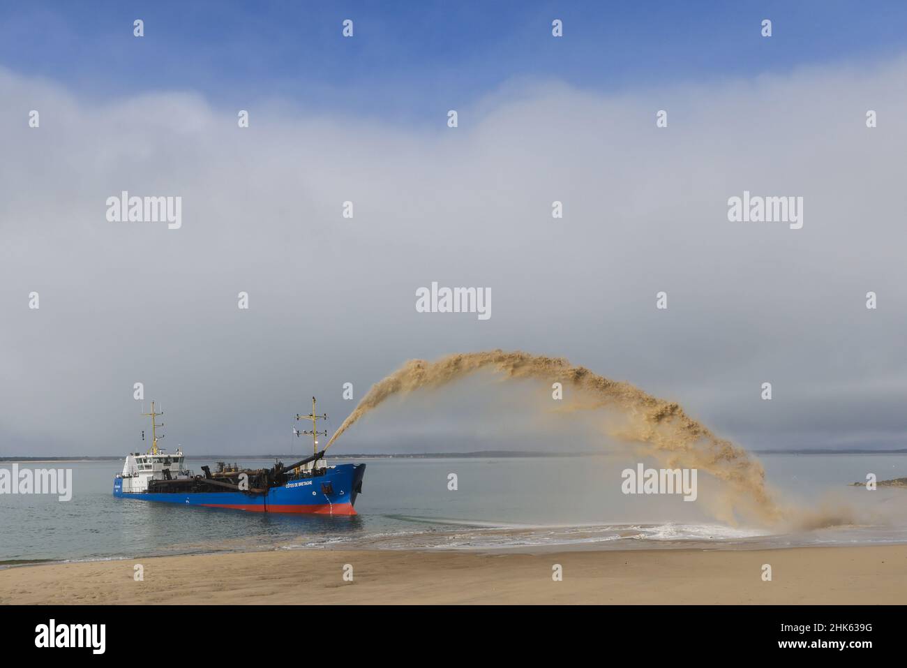 To fight against beach erosion and preserve the uses of the basin, the ...