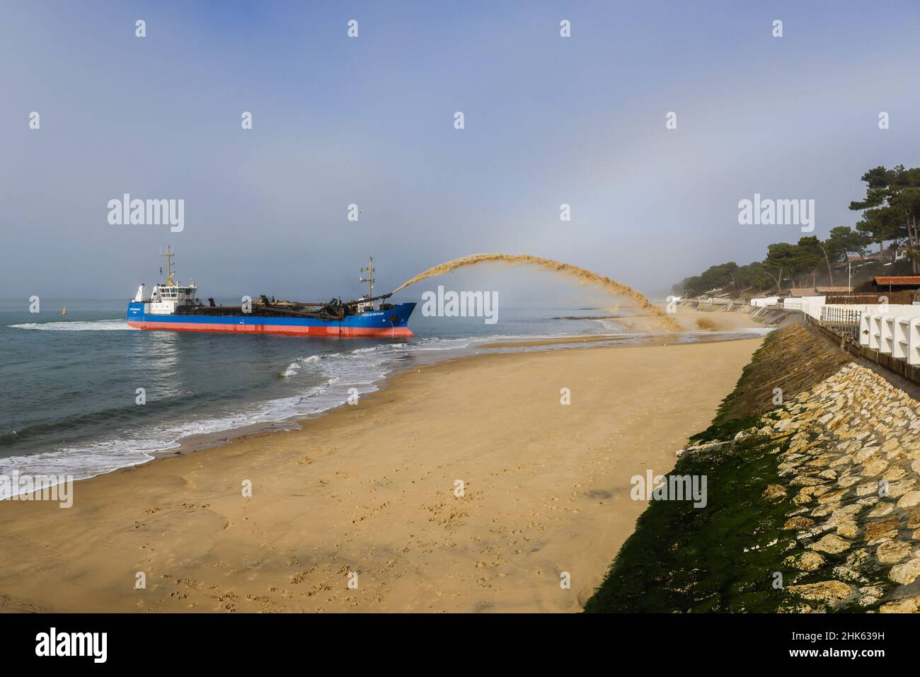 To fight against beach erosion and preserve the uses of the basin, the ...