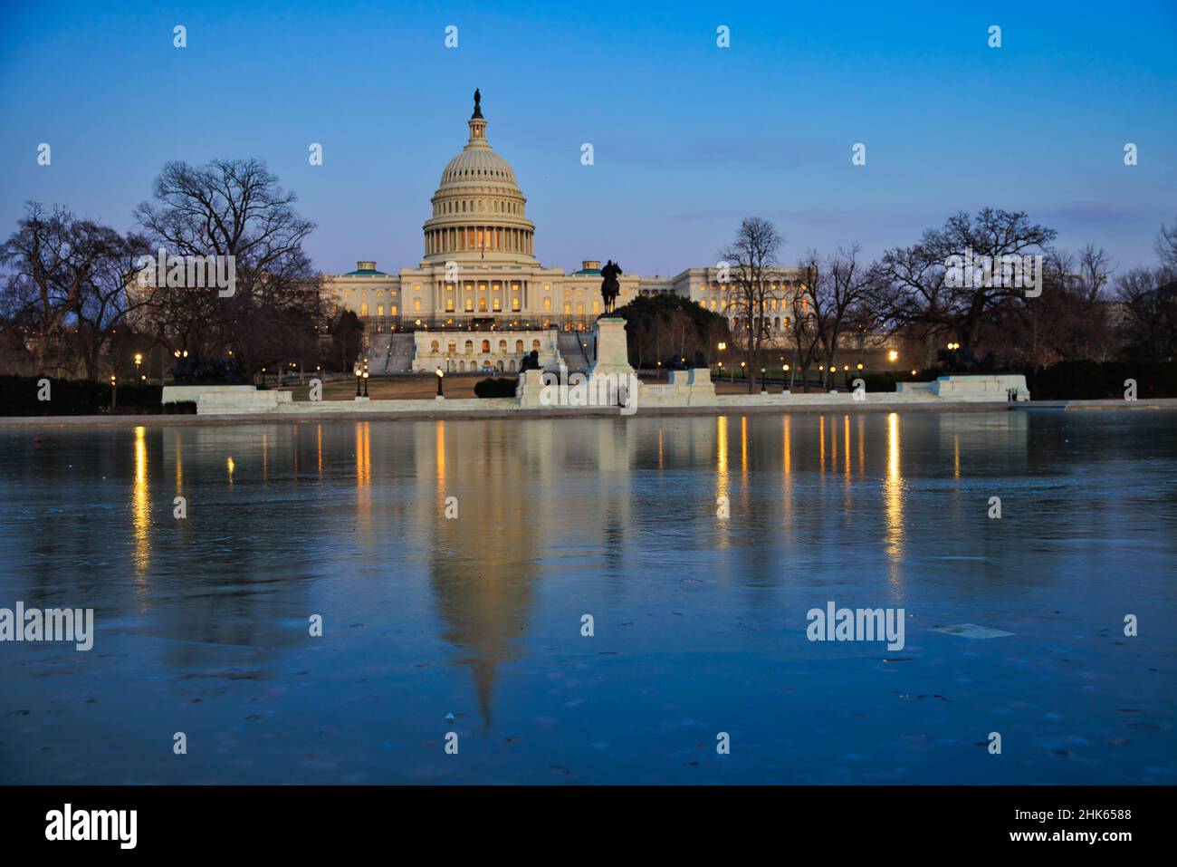 Capitol building winter dc hi-res stock photography and images - Alamy