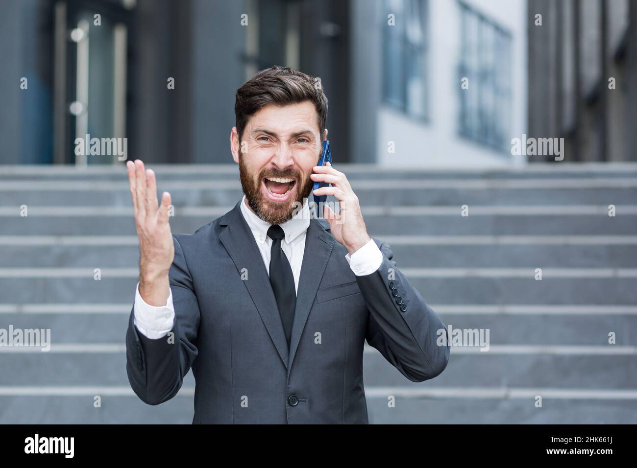 Angry conversation walk hi-res stock photography and images - Alamy