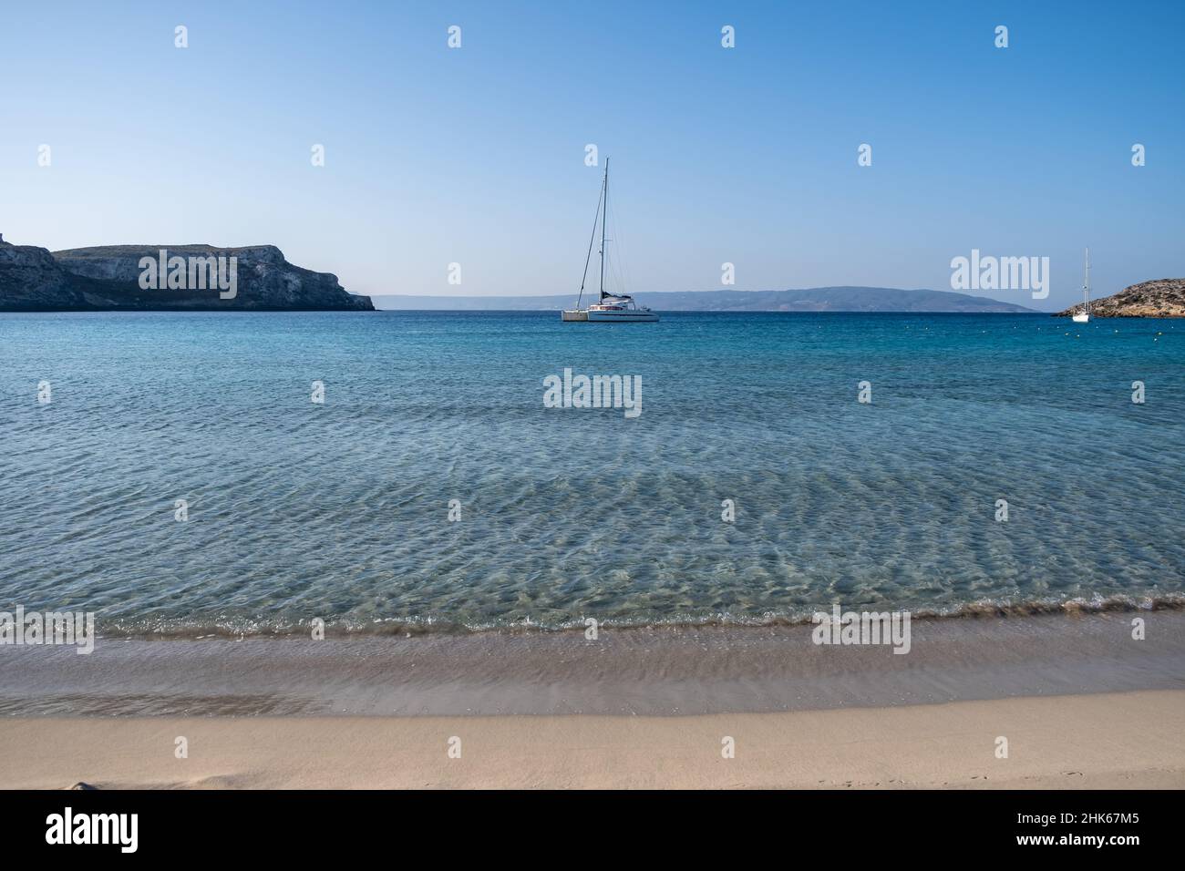 Sail boat moored at Elafonisos, Greek island, Greece. Simos Beach, sea ...