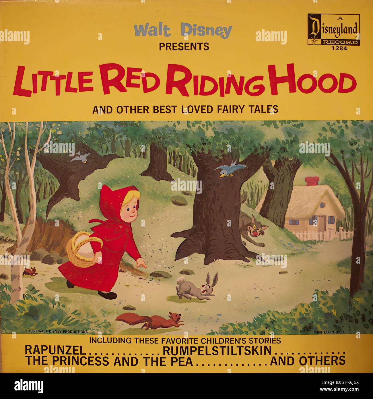 Little red riding hood cover hi-res stock photography and images - Alamy
