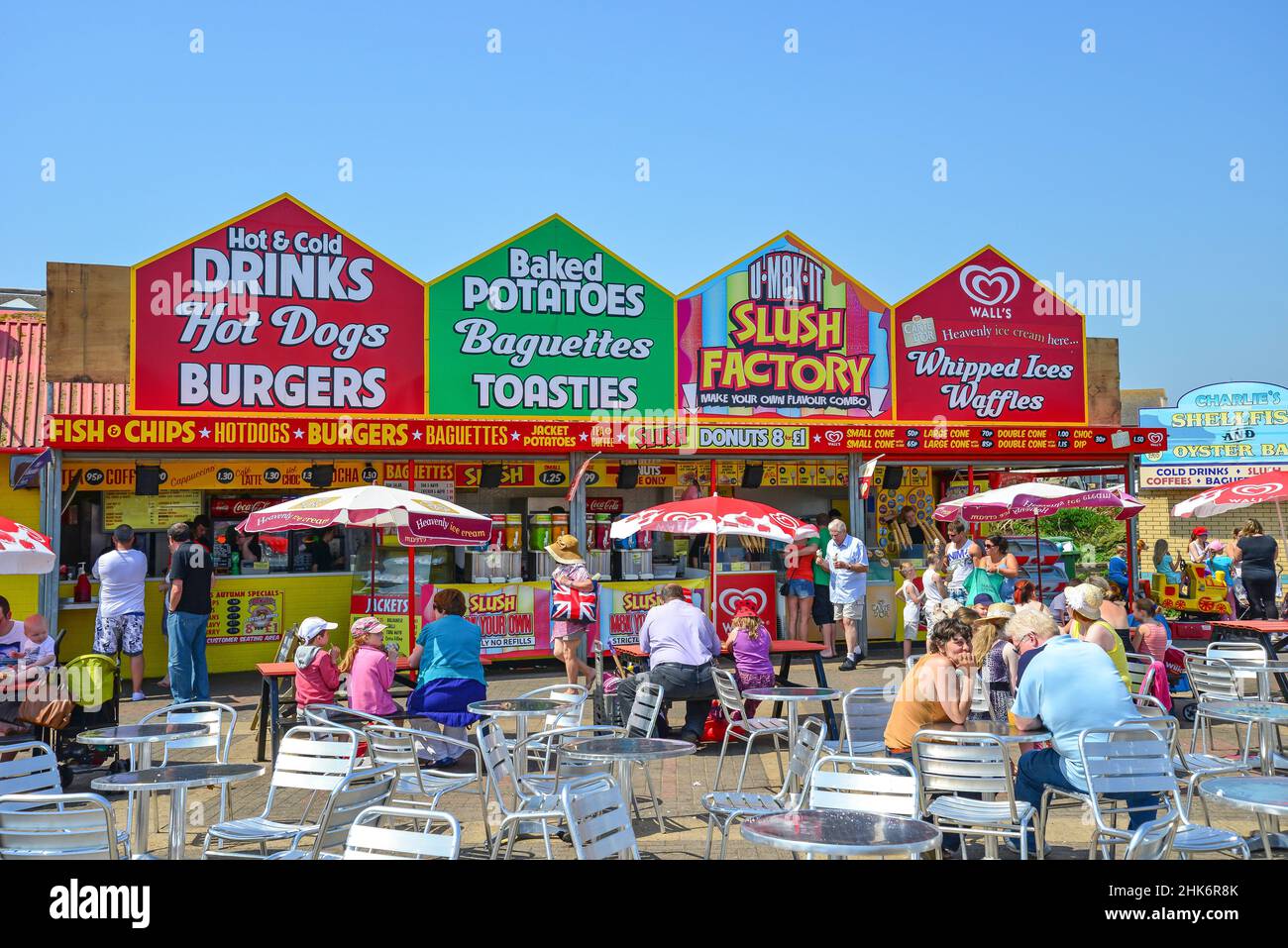 Beach food stalls hi-res stock photography and images - Alamy