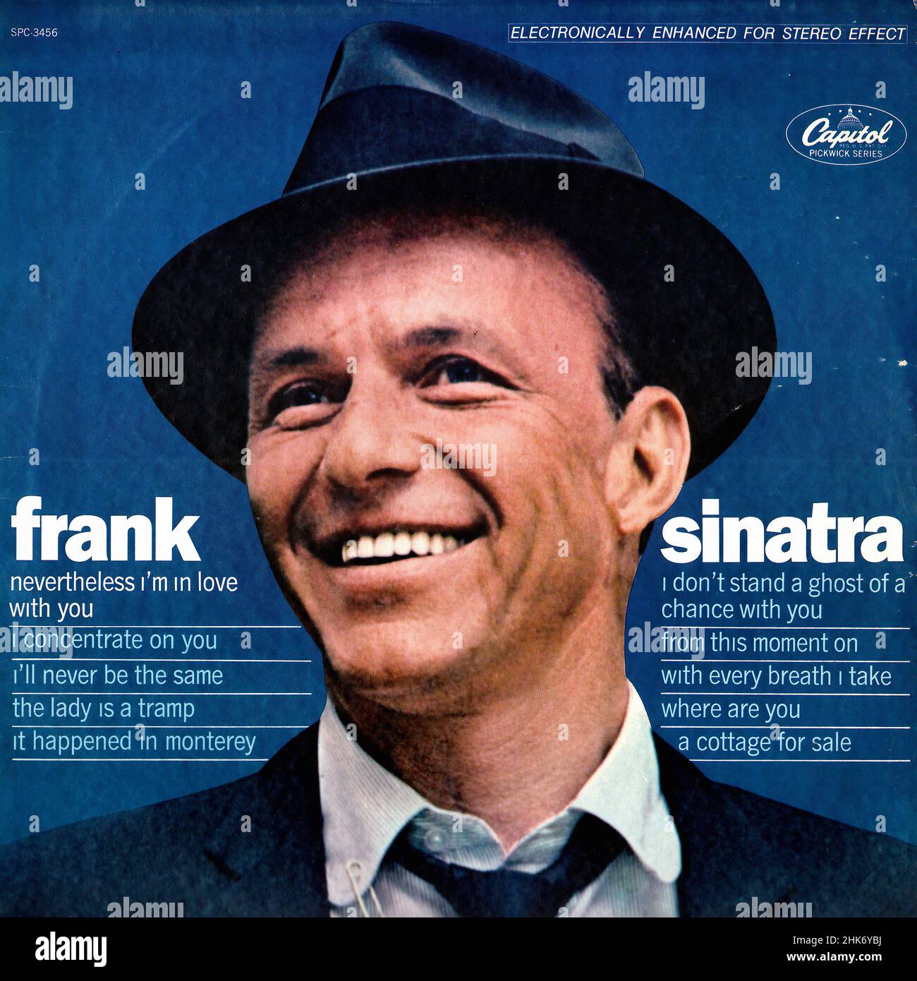 Frank sinatra in recording hi-res stock photography and images - Alamy