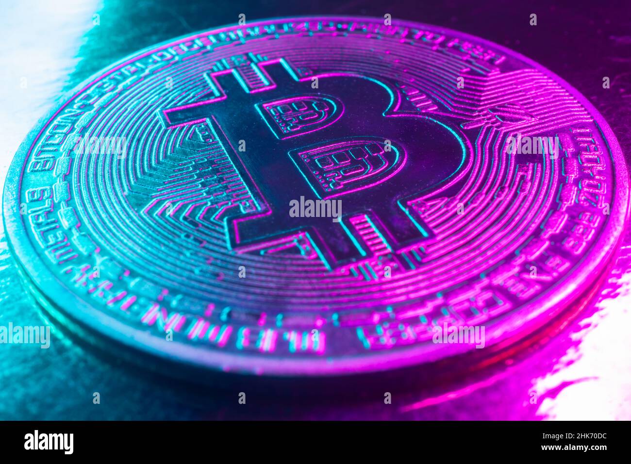 Pink bitcoin hi-res stock photography and images - Alamy