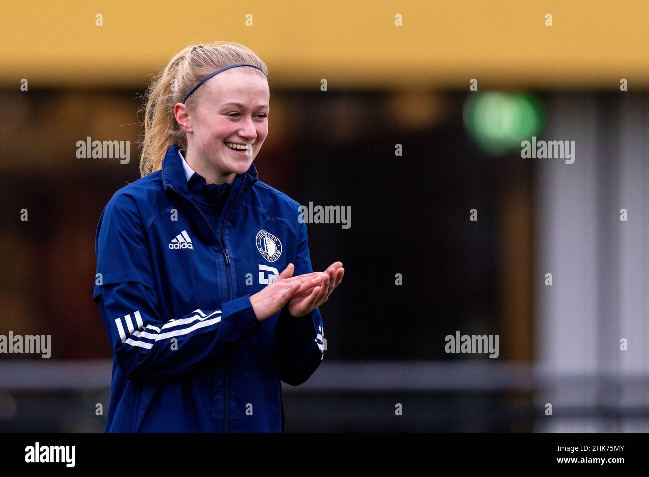 Rotterdam - (l-r) Kim Hendriks of Feyenoord Vrouwen 1 during the ...