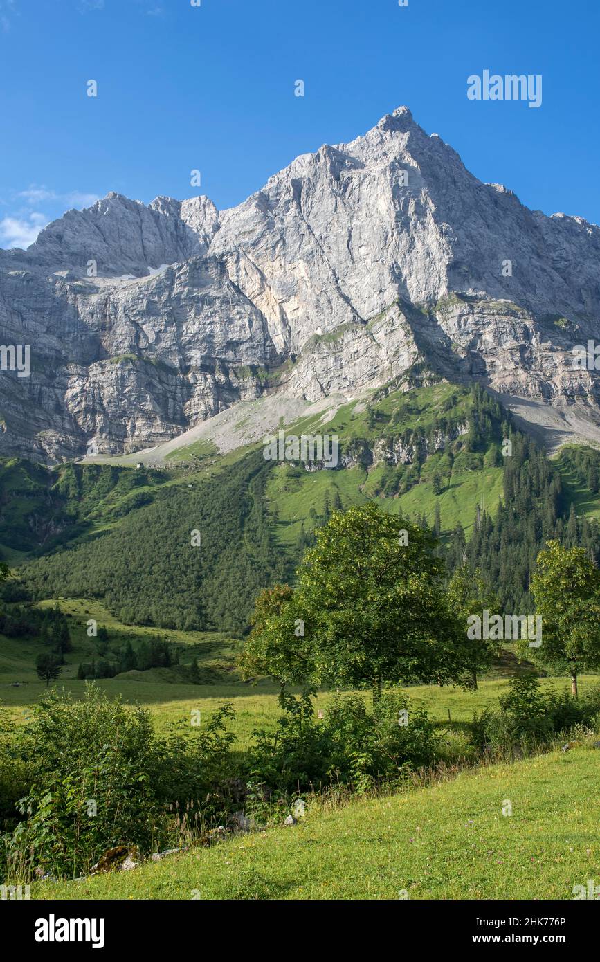 Summer tyrol hi-res stock photography and images - Alamy