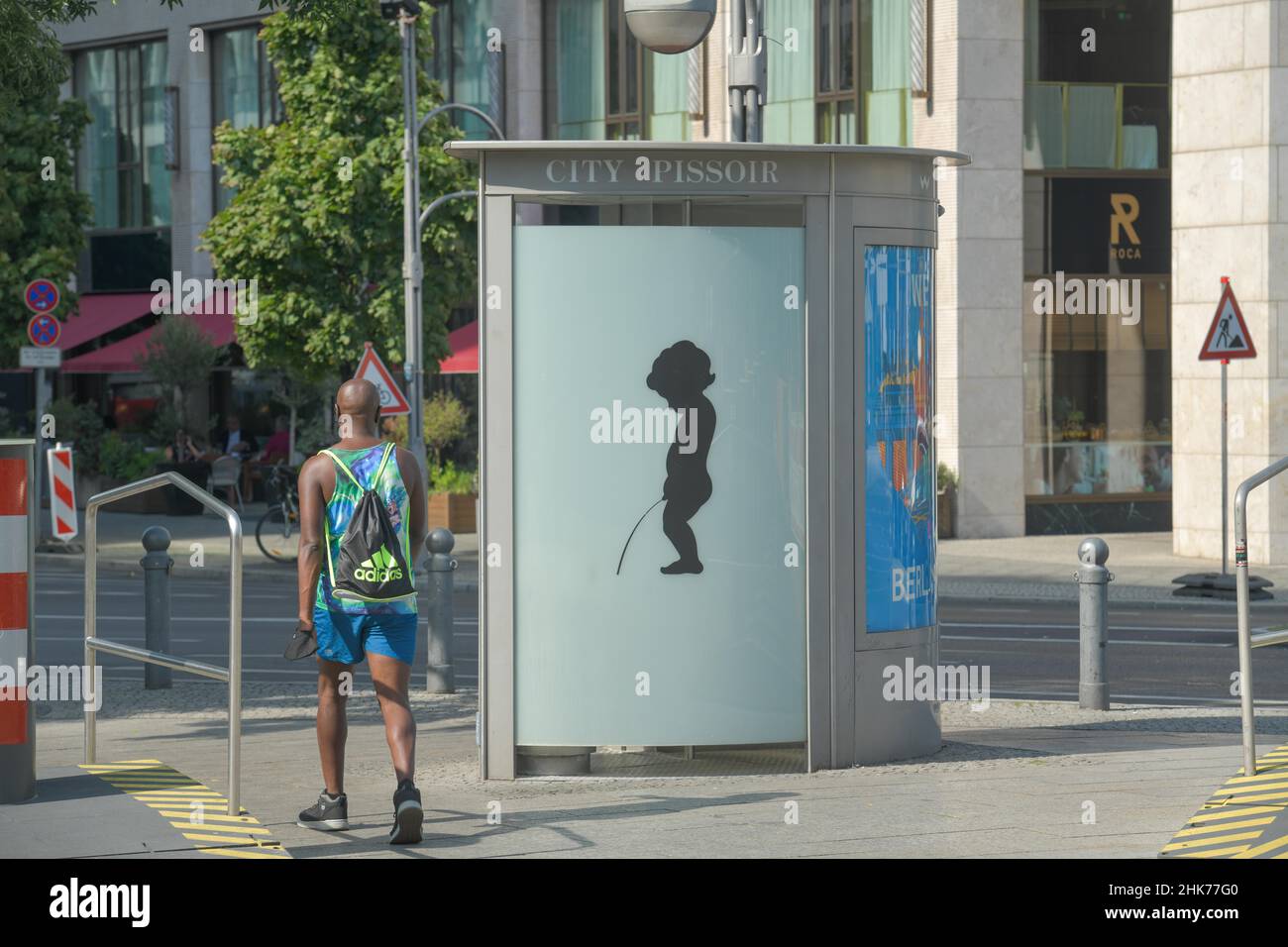 Berlin city toilet hi-res stock photography and images - Alamy