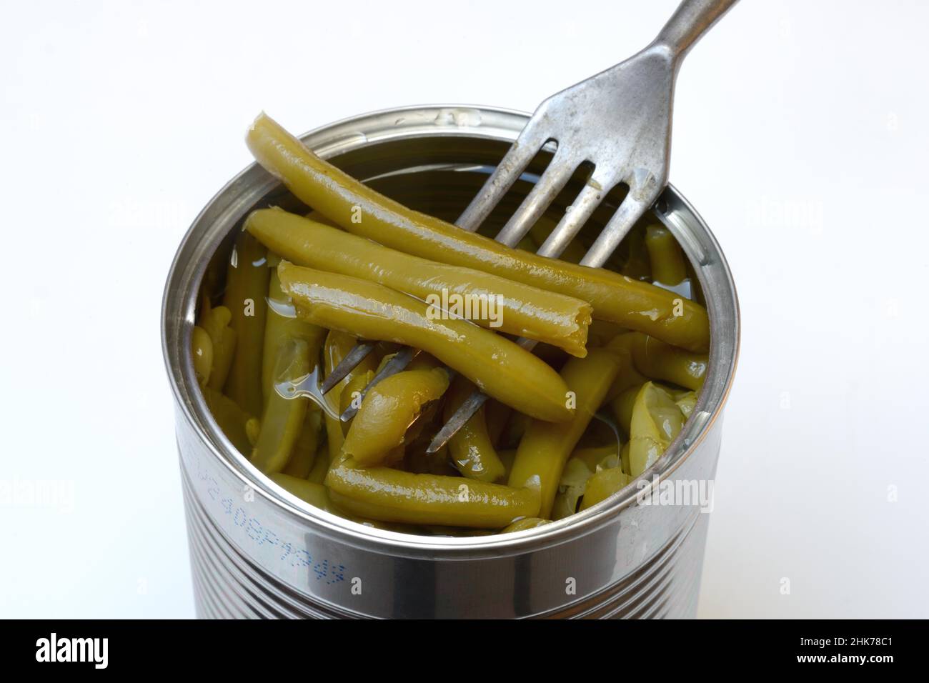 Green Beans in Tin with Fork, Garden Bean Stock Photo - Alamy
