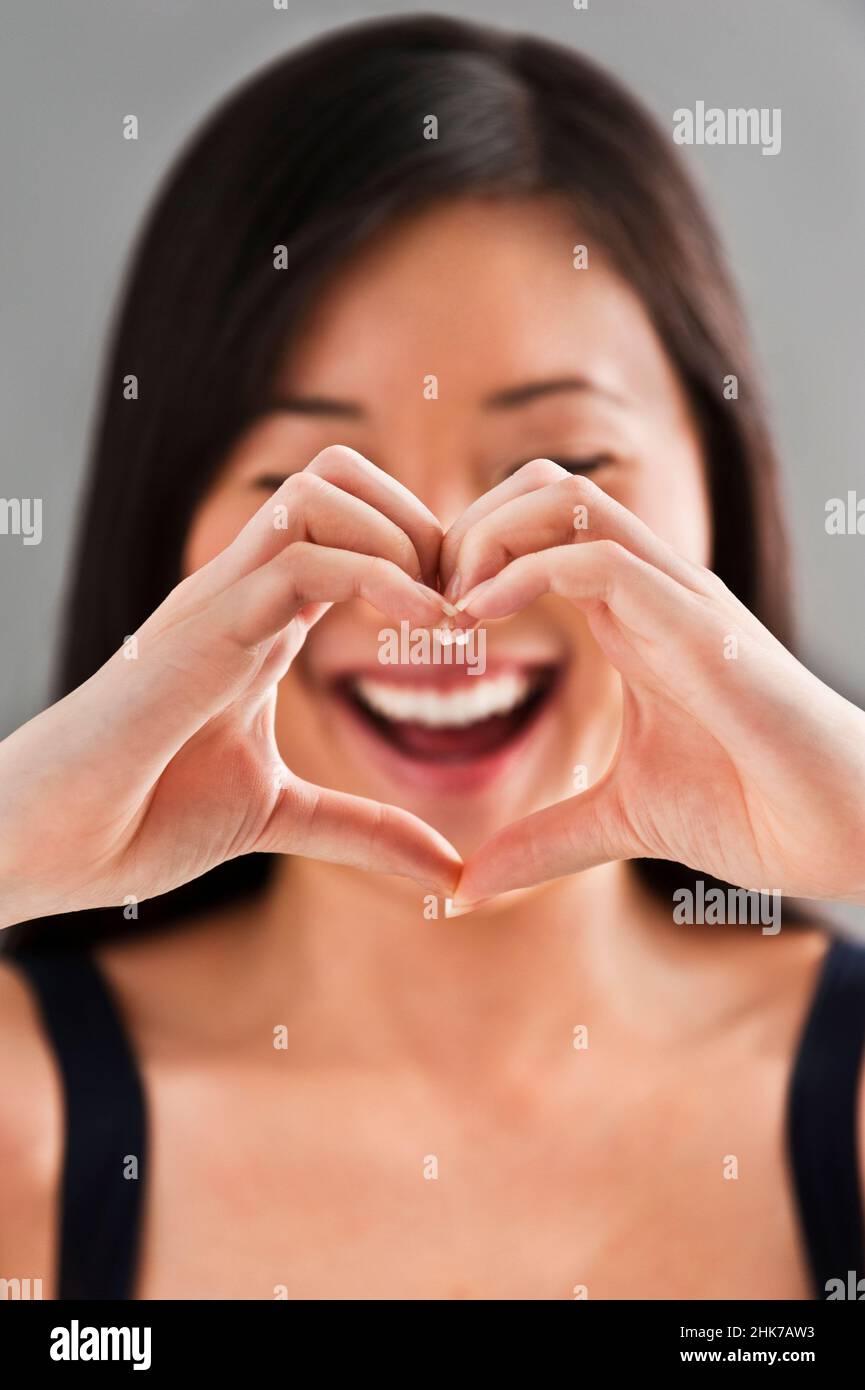 Korean love sign hi-res stock photography and images - Alamy