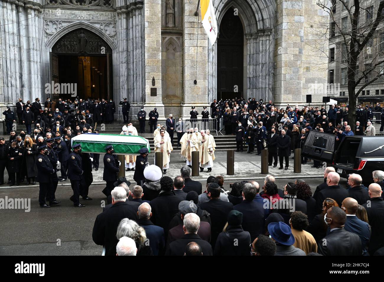 Nypd officer wilbert mora hi-res stock photography and images - Alamy