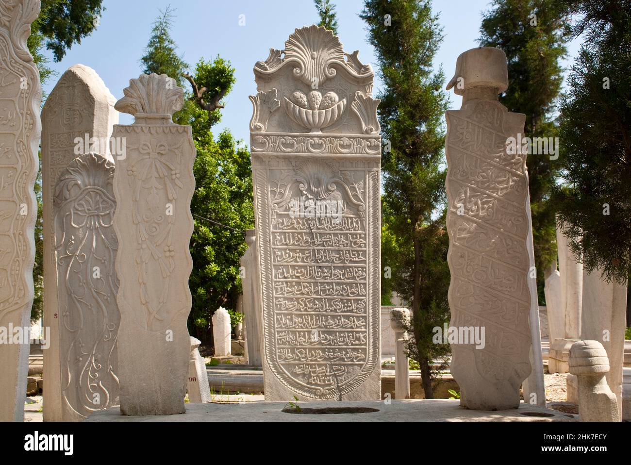 Cemetery at the Sultan Beyazit II Mosque, Istanbul, Turkey Stock Photo ...