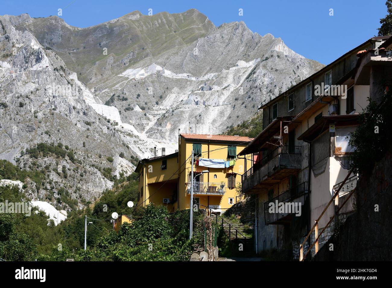 Mountain village of Colonnata in the marble quarrying area of Carrara ...