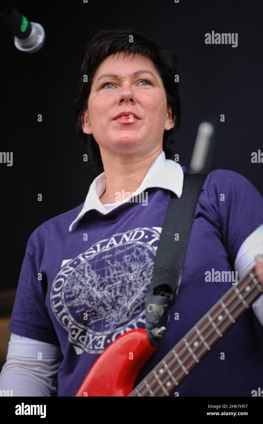 Kim Deal Young