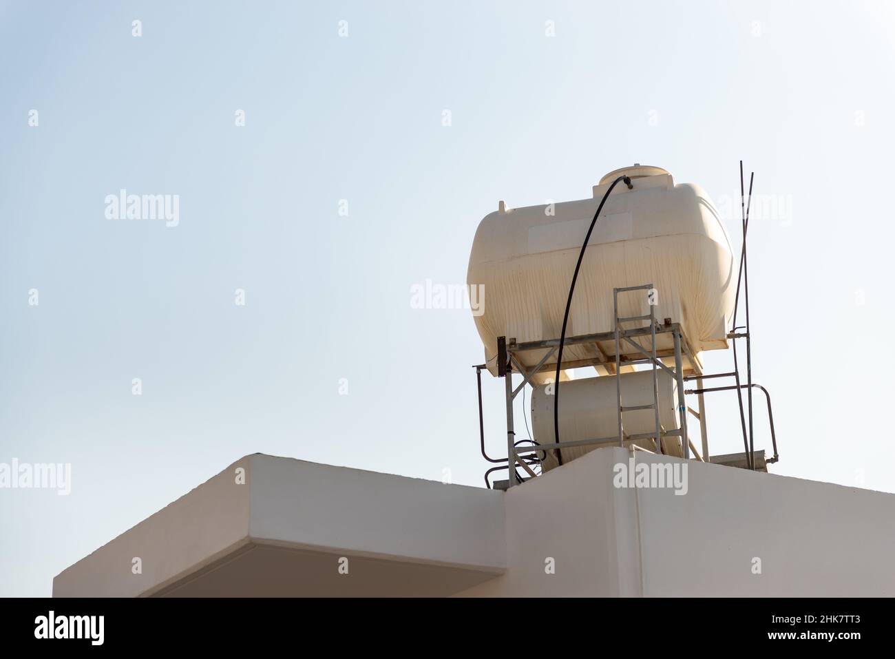 Water barrel on the roof. Devices for heating water with the help of ...