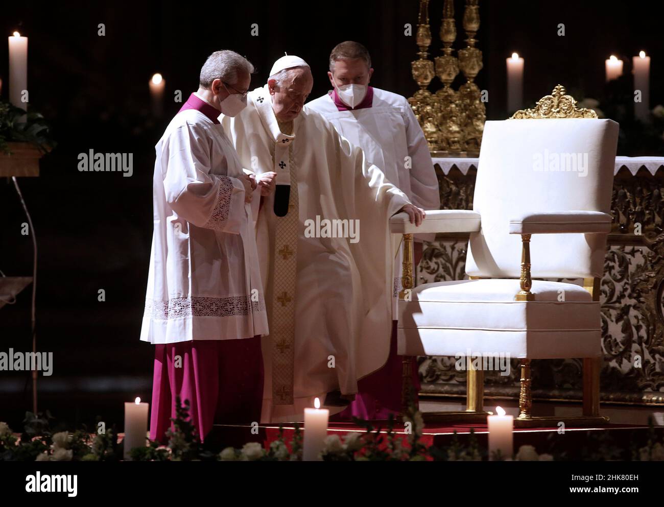 Vatican City, Italien. 02nd Feb, 2022. Pope Francis "feast of candles ...