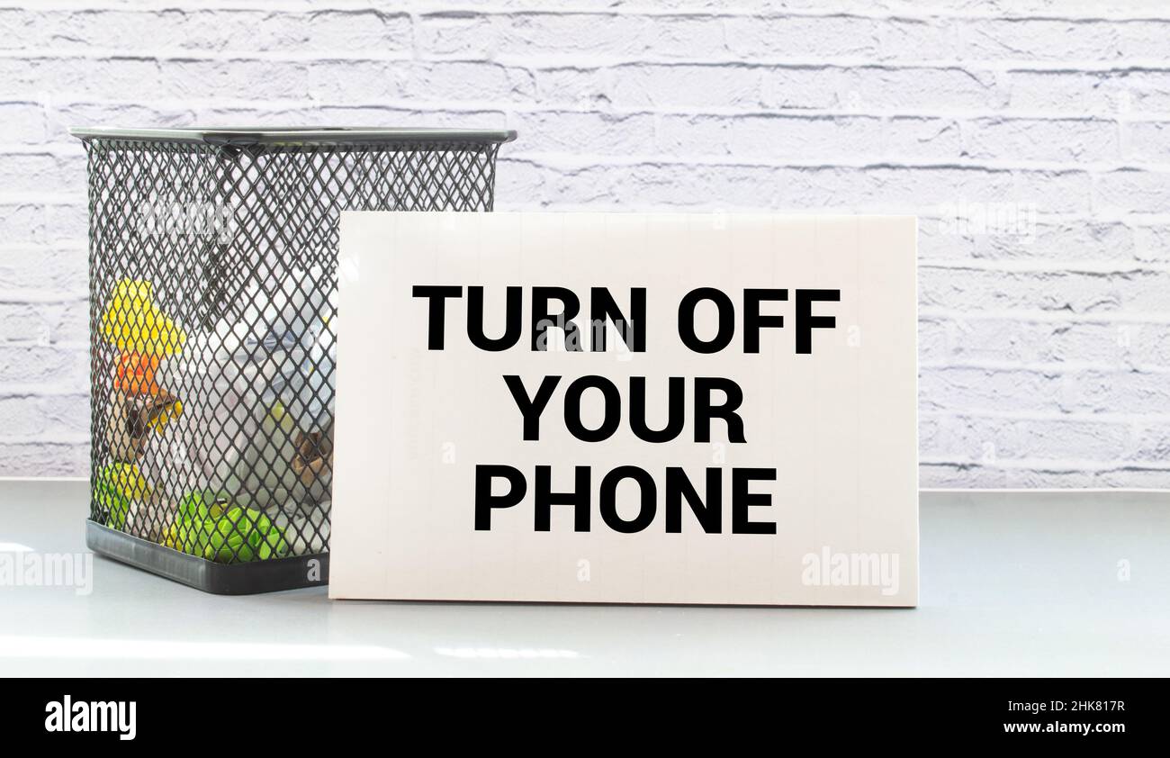 Turn off your cell phone sign hi-res stock photography and images - Alamy