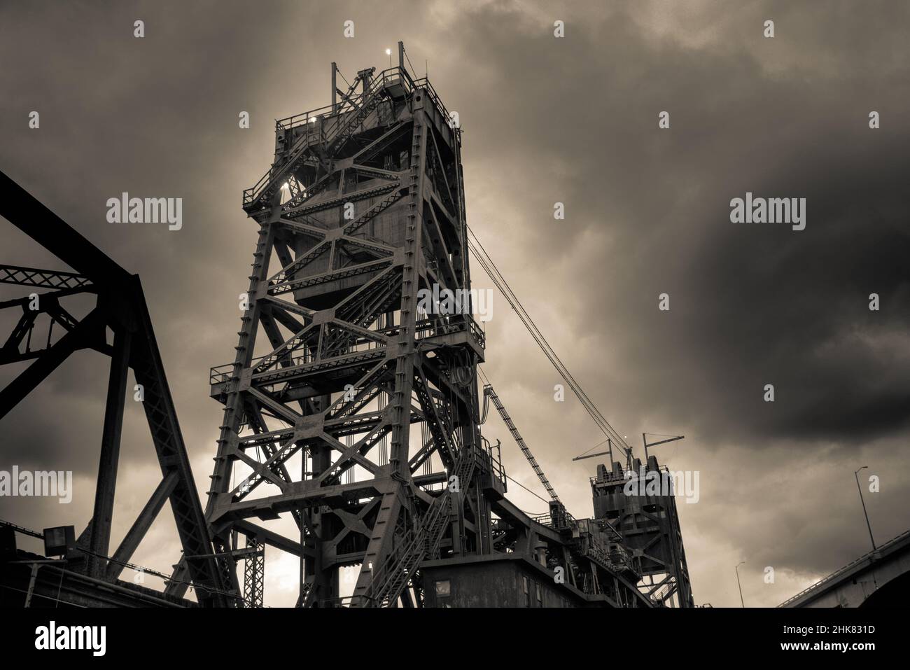 Steel bridge over the Cuyahoga River in Cleveland Stock Photo - Alamy